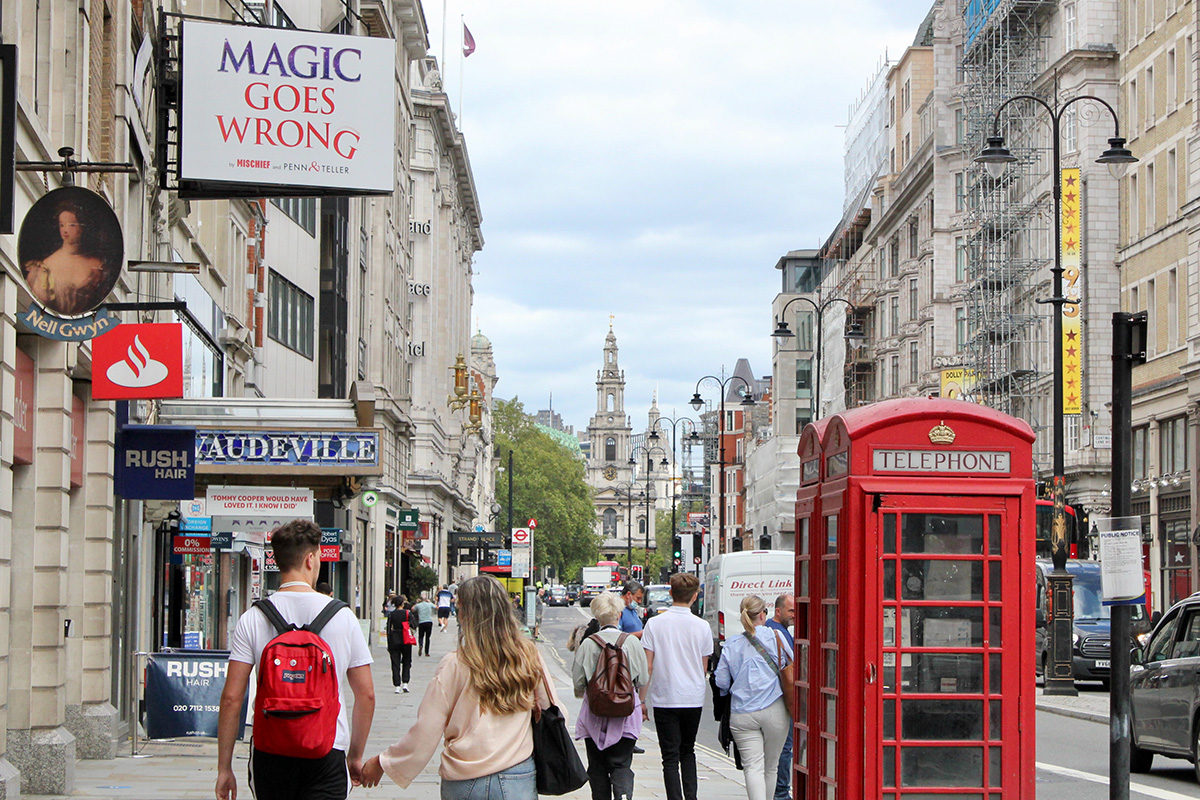 Full Day Tour of London Highlights | Semi-Private - LivTours