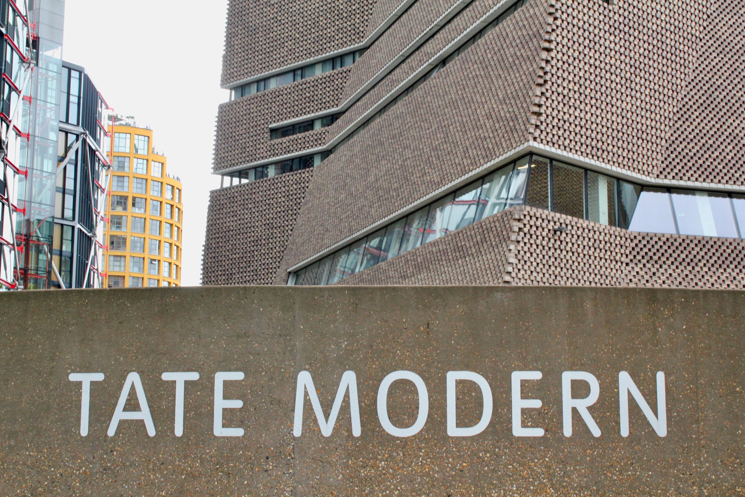 Tate Modern Tour | Semi-Private Experience - LivTours
