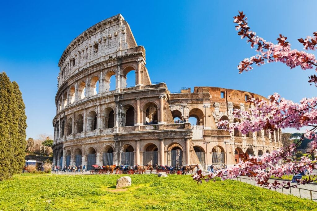 Semi-Private Colosseum Tour Including Ancient City - LivTours
